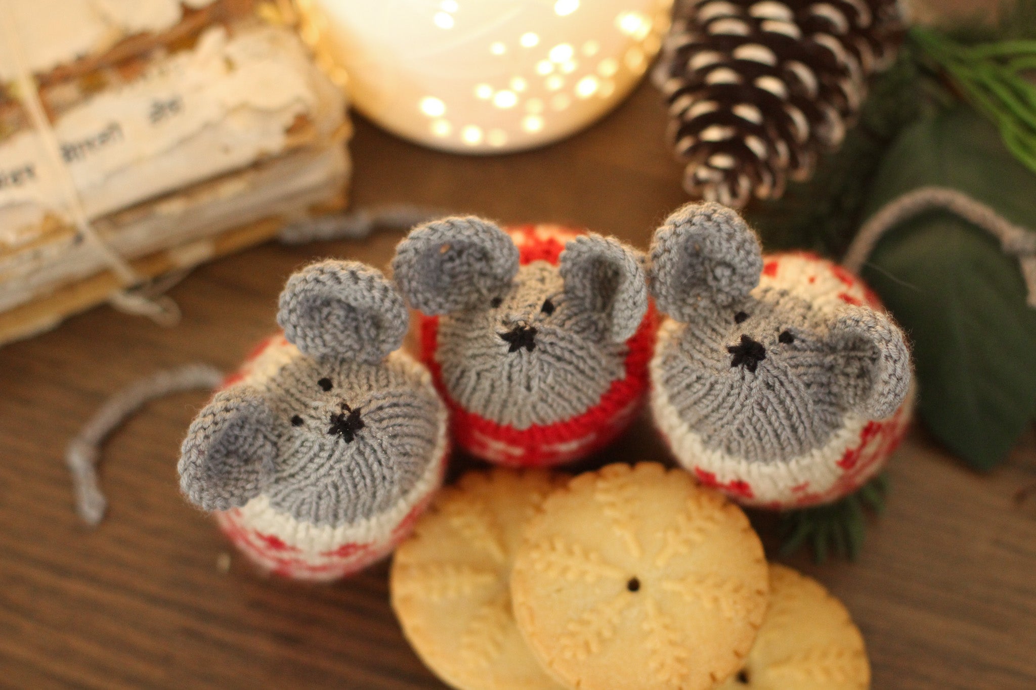 Nordic Christmas Mice | PDF Knitting Pattern – Say! Little Hen Shop